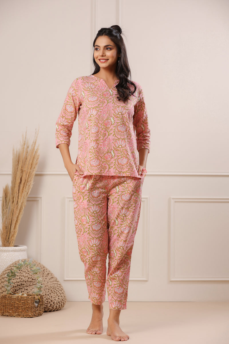 Buy Nidra Bloom Pink Cotton Pyjama Night Suit Set_Night Suit For Women ...